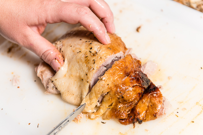 How to Carve a Turkey with an Electric Knife